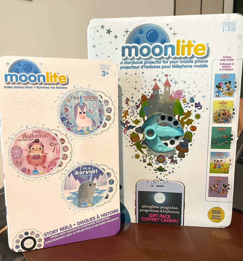 Moonlite Storybook Projector and Reels, Hobbies & Toys, Toys & Games on ...