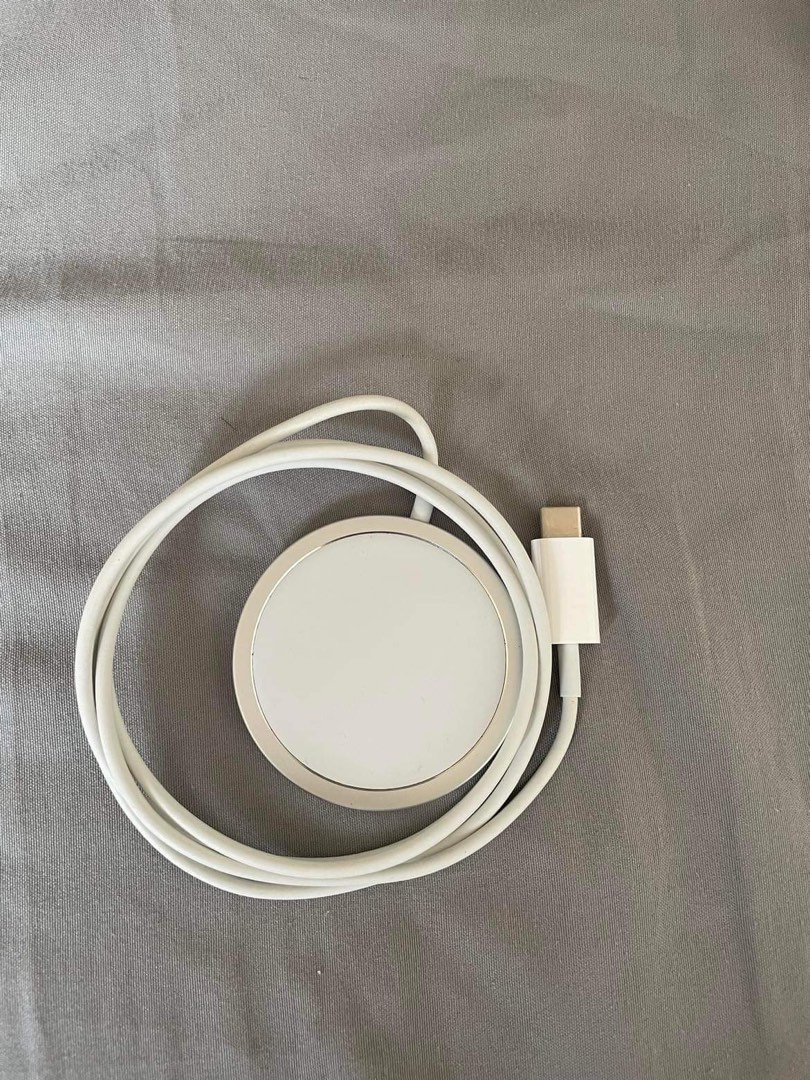 ORIGINAL Apple Magsafe, Computers & Tech, Parts & Accessories, Chargers ...