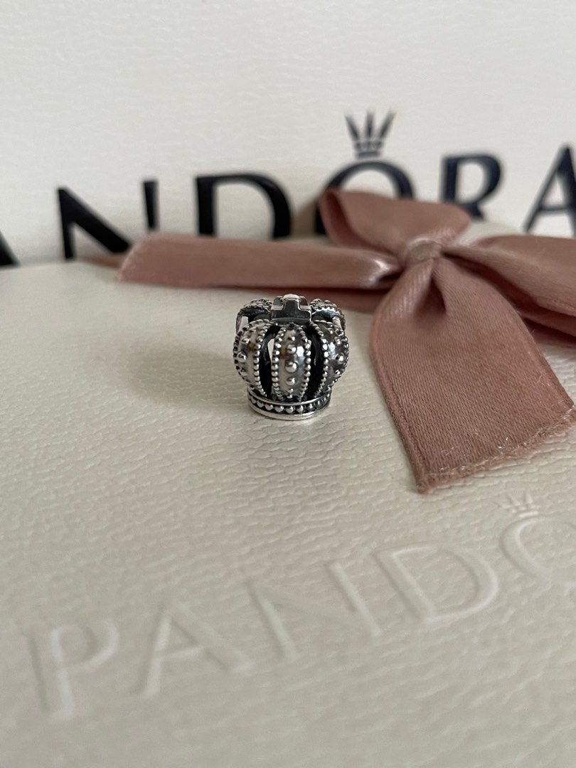 Pandora crown charm, Women's Fashion, Jewelry & Organizers, Charms on ...