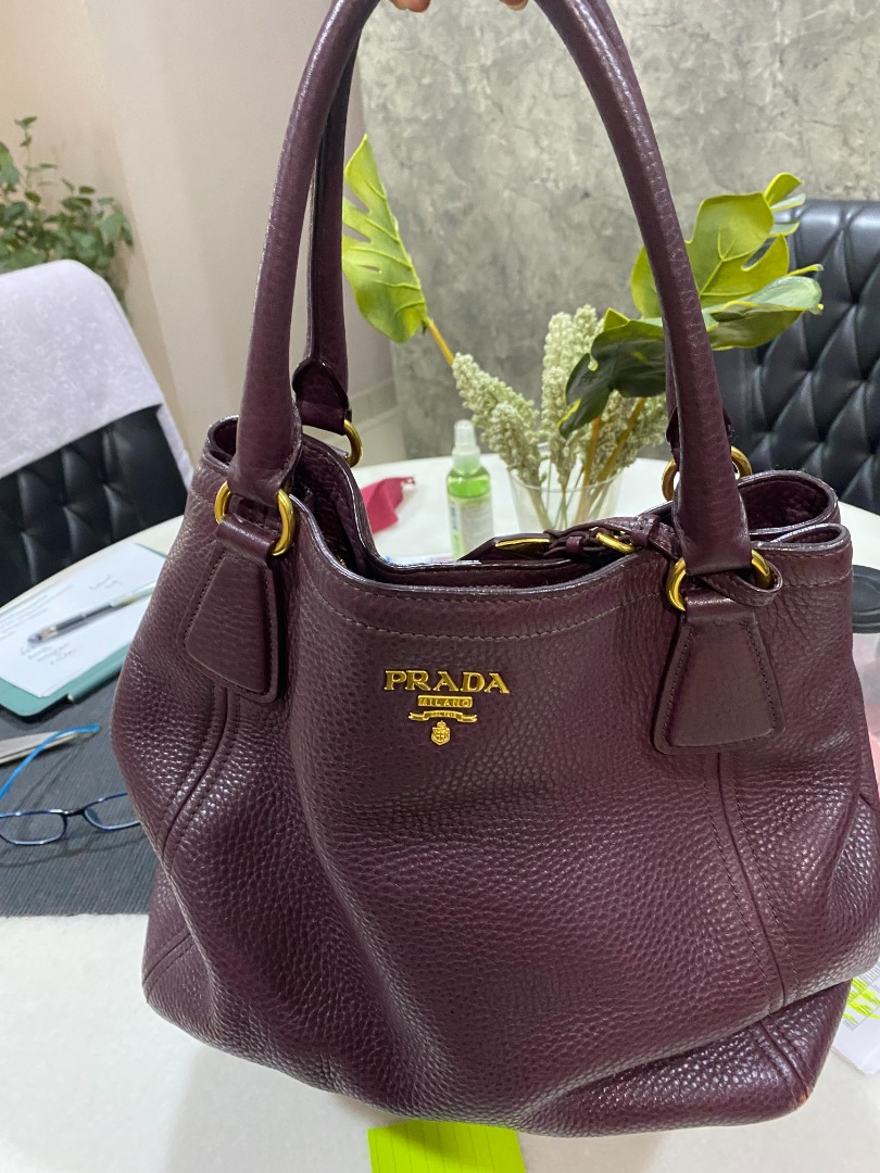 Prada Vitello Daino Leather Tote (Discounted), Luxury, Bags & Wallets on Carousell