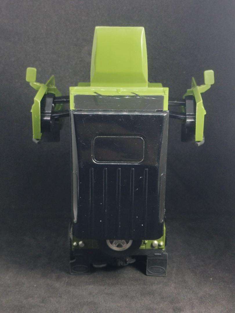 Rastar 1:32 Scale Licensed And Authorized Land Rover Defender ...