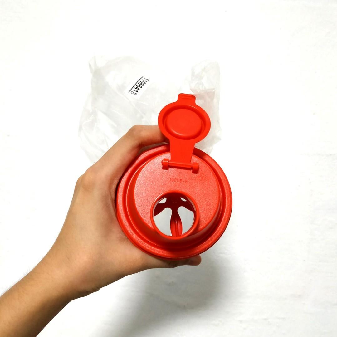 Tupperware 300 ml Mini Quick Shake Junior Round Shaker Tumbler Bottle ...