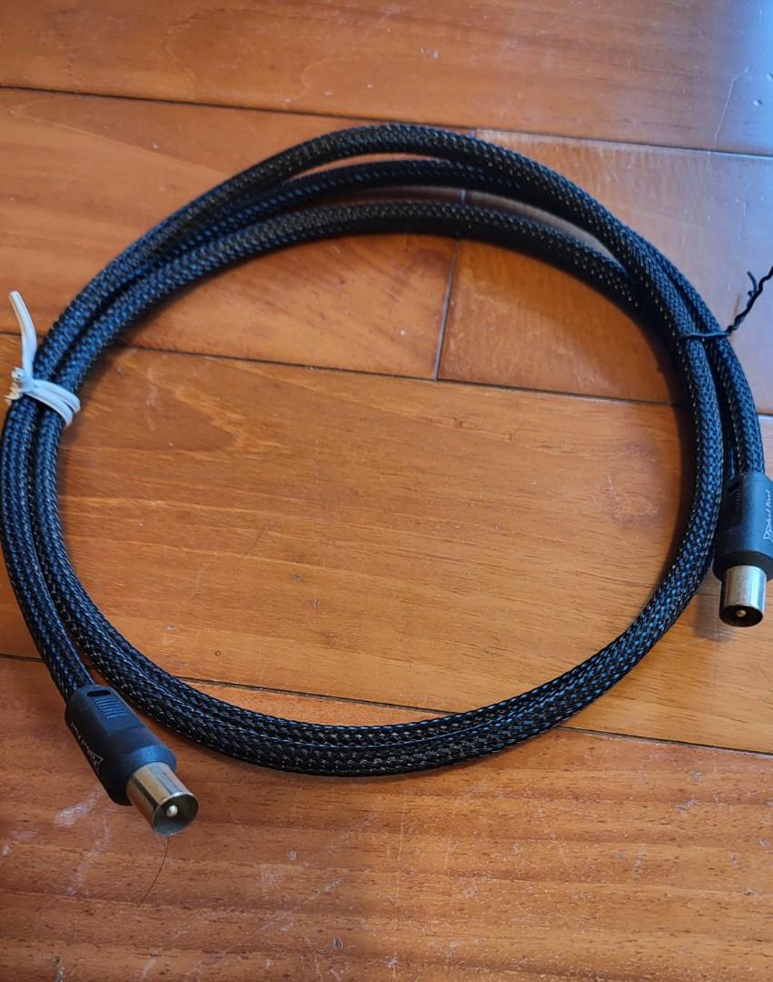 TV RF Cable 電視天線 1.5M, 家庭電器, 電視 & 其他娛樂, 電視組件及配件 - Carousell