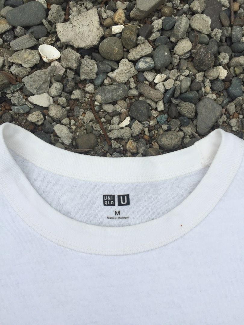 Uniqlo Basic White Tee, Men's Fashion, Tops & Sets, Tshirts & Polo ...