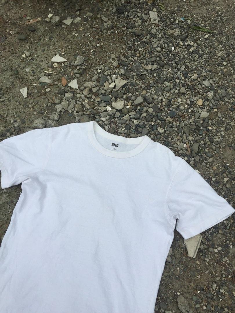 Uniqlo Basic White Tee, Men's Fashion, Tops & Sets, Tshirts & Polo ...