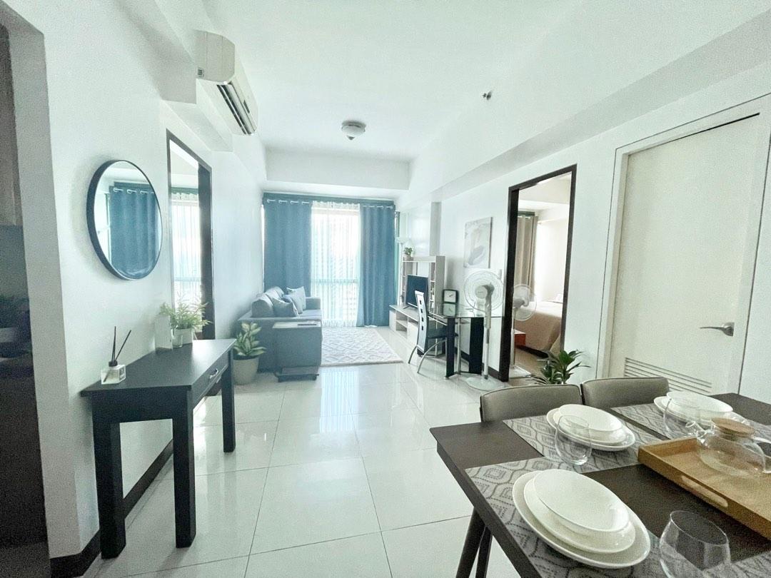8 Forbestown BGC 2 bedroom corner unit beautifully furnished, Property ...