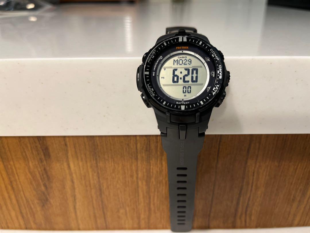 [登山好物]卡西歐太陽能錶 Casio Pro Trek PRW-3000, 手機及配件, 智慧穿戴裝置及智慧手錶在旋轉拍賣