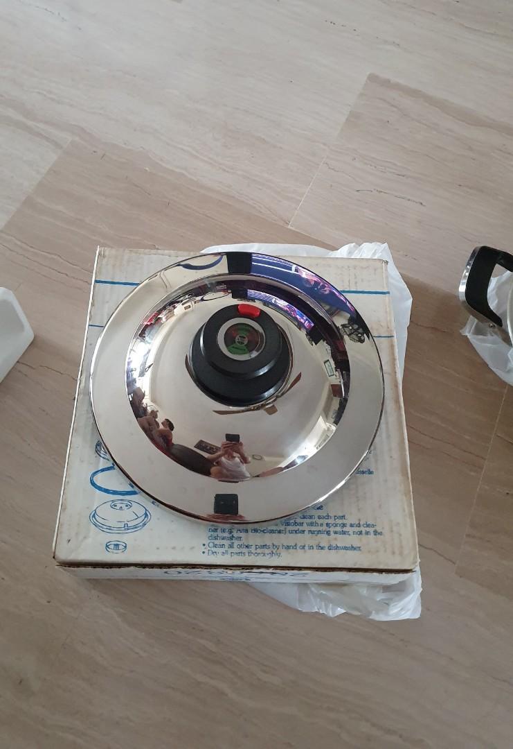 AMC pots and pressure cooker cover, Furniture & Home Living ...
