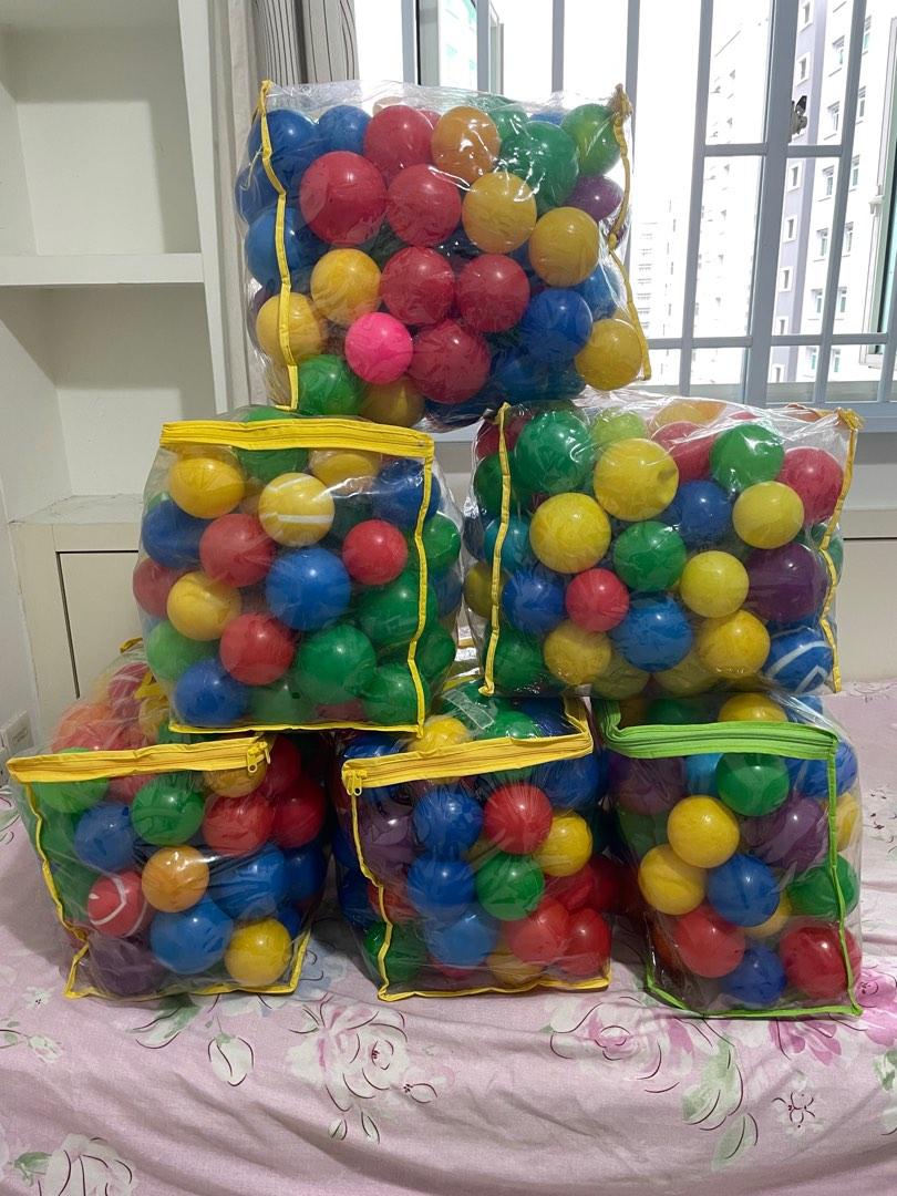 Ball pit+600 balls+ Tunnel, Babies & Kids, Infant Playtime on Carousell