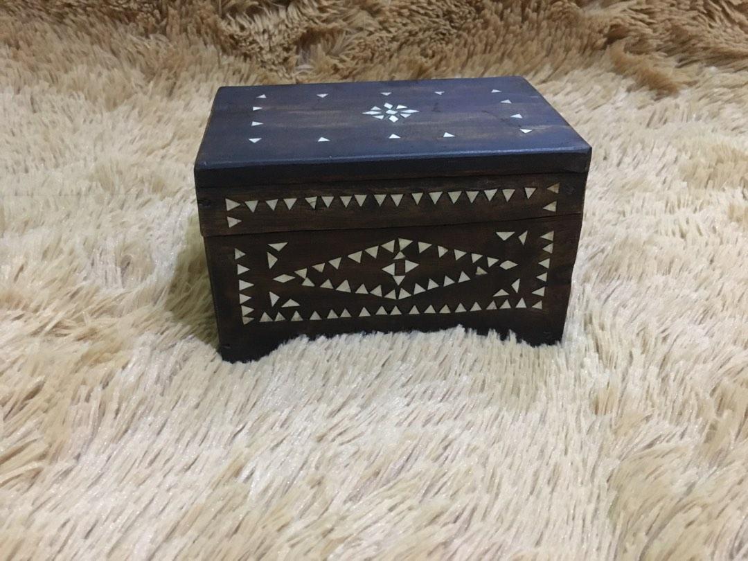 Baul, Furniture & Home Living, Furniture, Other Home Furniture on Carousell