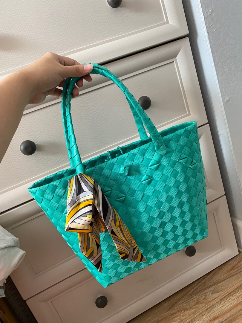 SMALL BAYONG BAG, Luxury, Bags & Wallets on Carousell