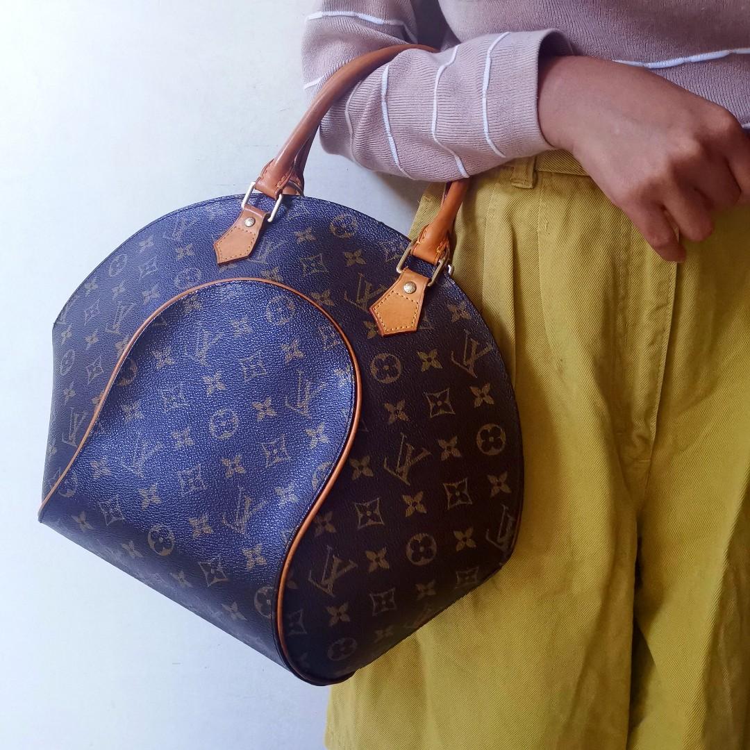 Classic Vintage LV Ellipse Monogram GM, Luxury, Bags & Wallets on Carousell