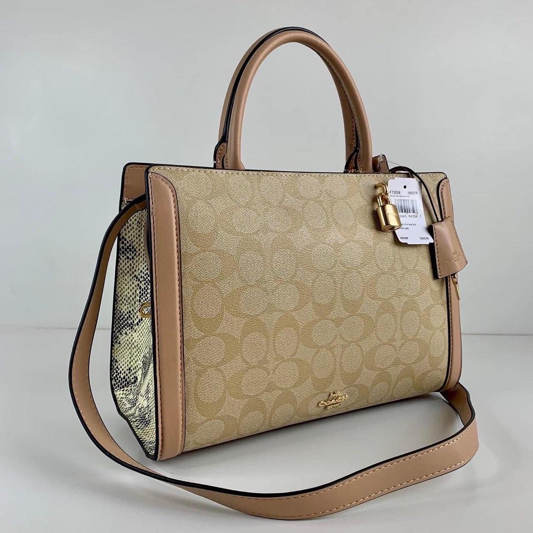 Coach Zoe Carryall in Signature (khaki), Women's Fashion, Bags ...
