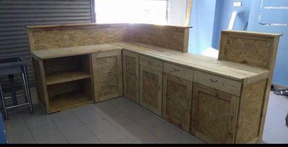 Counter table casher L shape pallet, Furniture & Home Living, Furniture ...