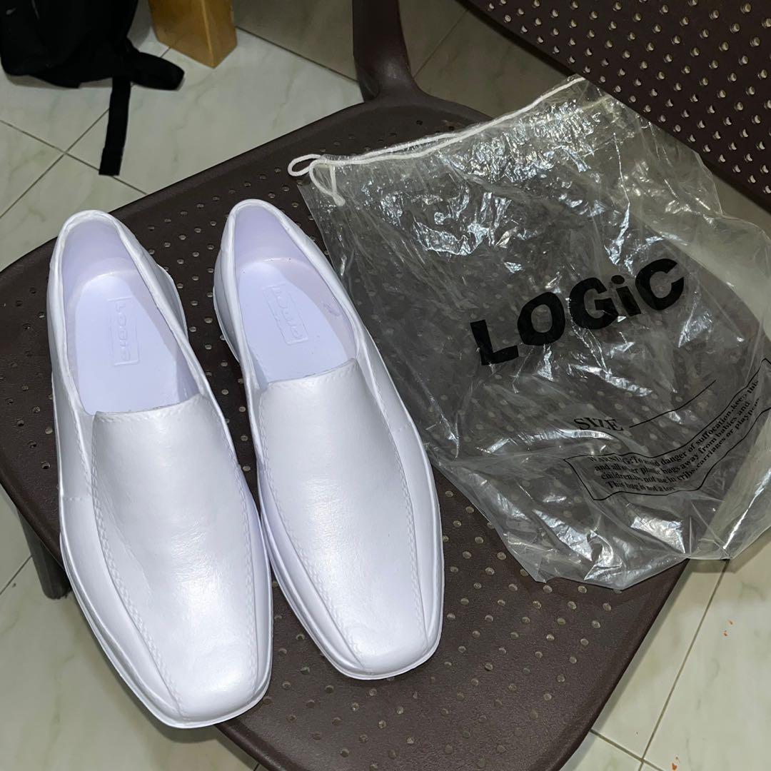 duralite logic white rubber shoes, Women's Fashion, Footwear, Sneakers ...