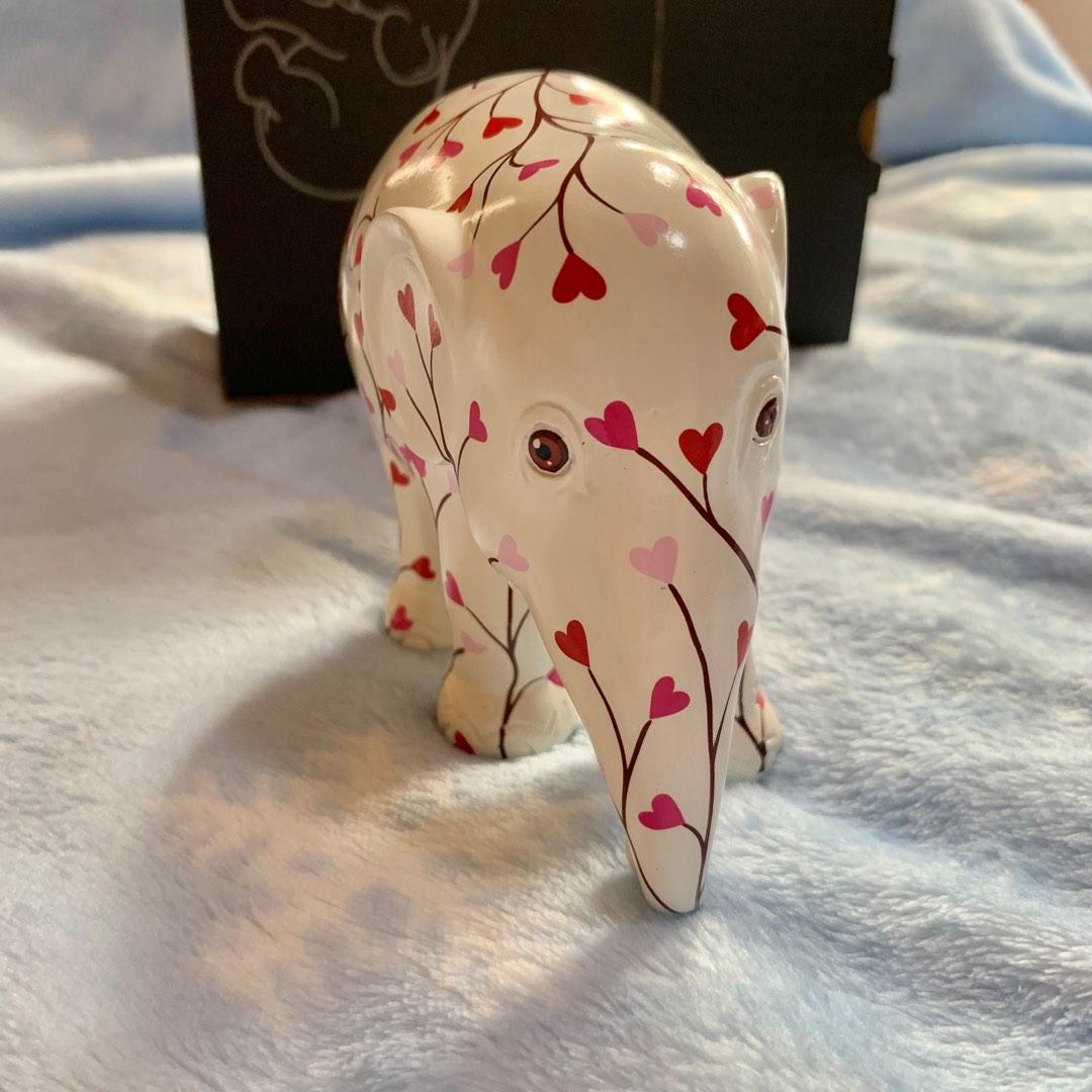 Elephant Parade Pink Tree of Love 10cm, 興趣及遊戲, 玩具 & 遊戲類 - Carousell