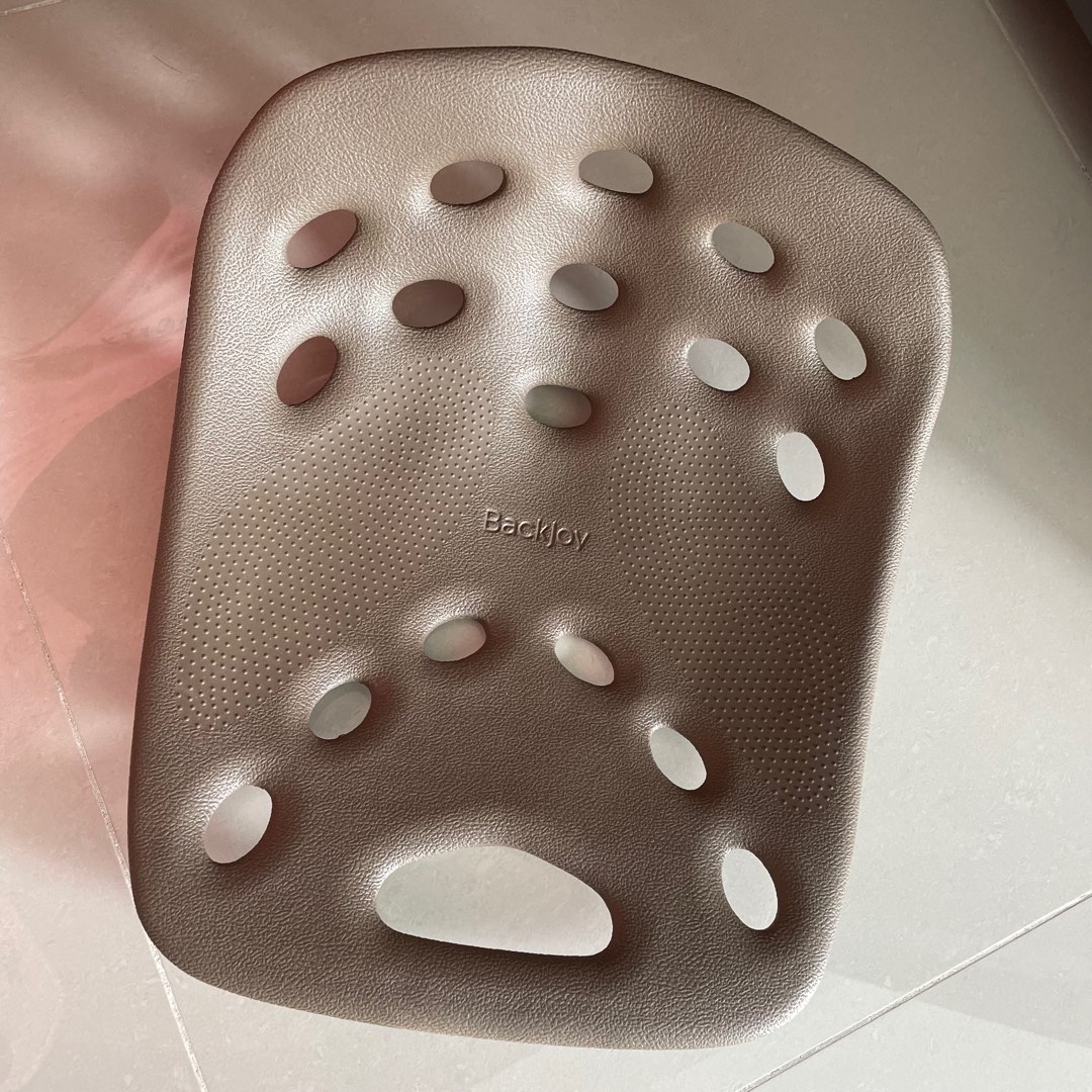 Brand new Backjoy SitSmart Posture Plus Seat, Health & Nutrition, Braces, Support & Protection ...