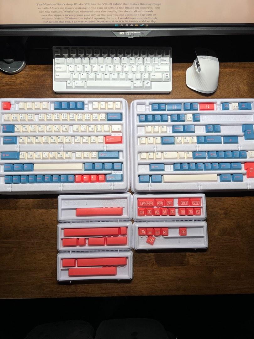 GMK Bento Traditional Base + Chopsticks + Salmon keycaps, Computers ...