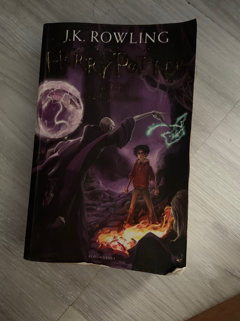 Harry Potter and the Deathly Hallows, Hobbies & Toys, Books & Magazines ...