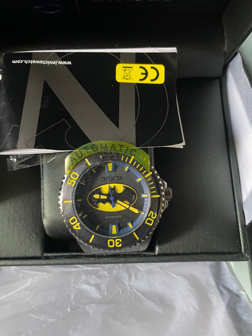 Invicta Batman, Men's Fashion, Watches & Accessories, Watches on Carousell