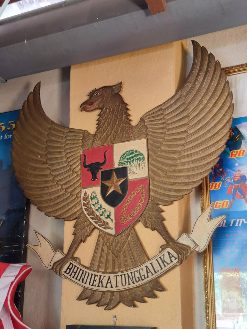 Jata Negara Indonesia, Hobbies & Toys, Collectibles & Memorabilia ...