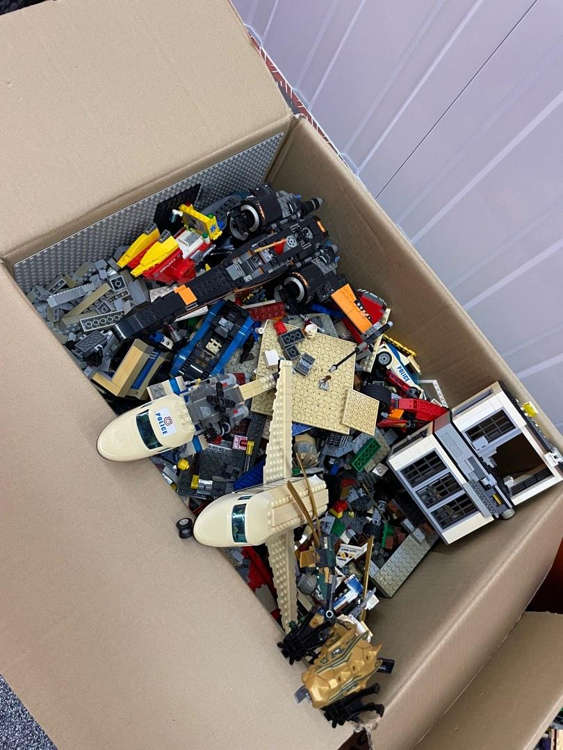 Lego brinks and mini figures (3 boxes available), Hobbies & Toys, Toys ...