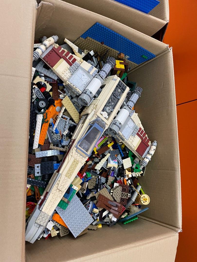 Lego brinks and mini figures (3 boxes available), Hobbies & Toys, Toys ...