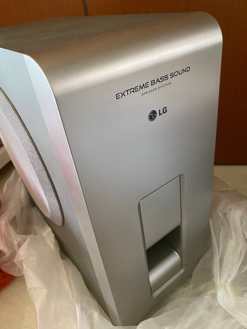 LHS D6230W LG one bass woofer + 5 pieces speakers , Audio, Soundbars ...