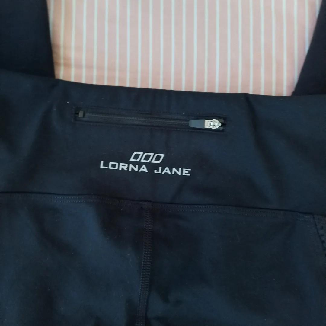 LORNA JANE, Women's Fashion, Activewear on Carousell