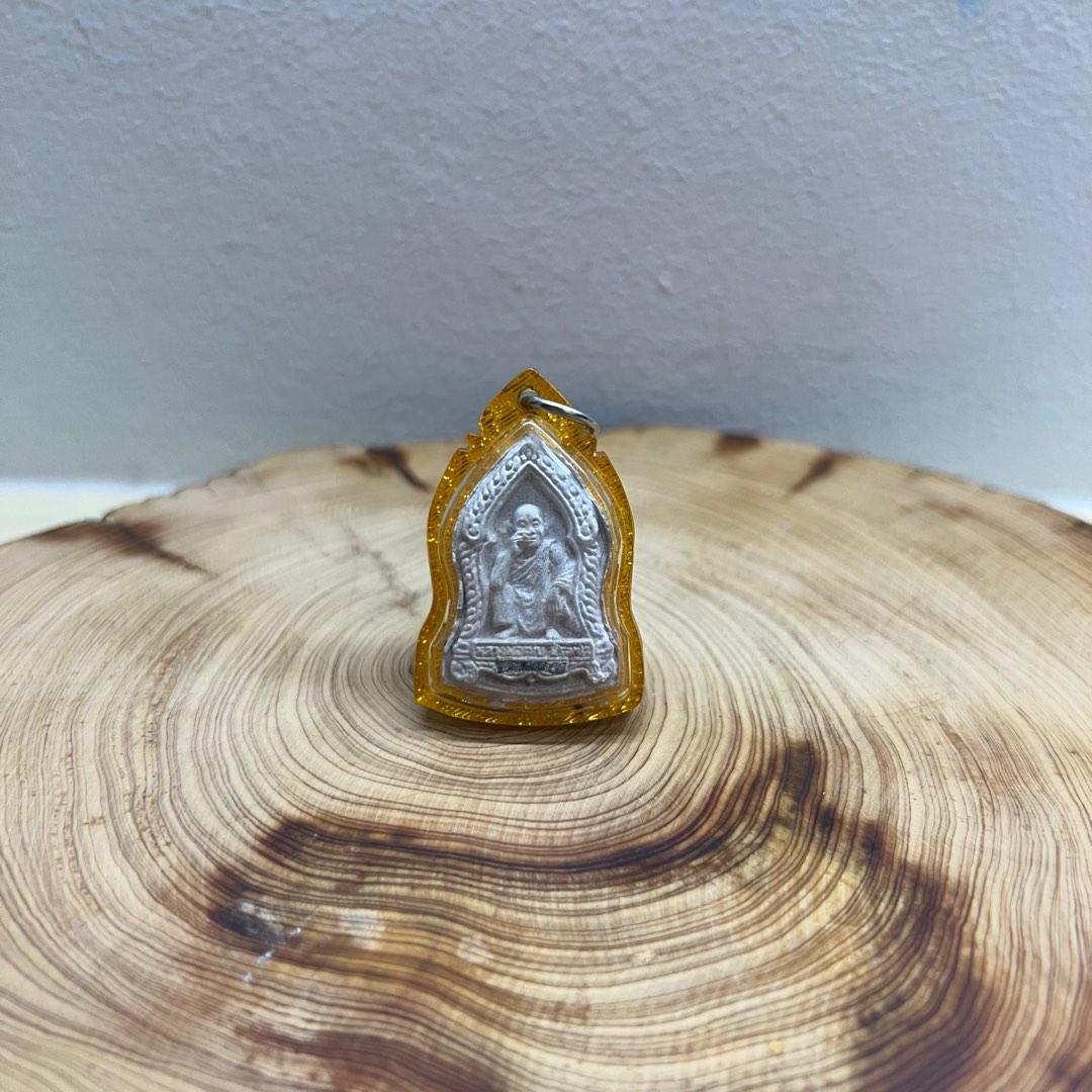 Luang Phor Koon Powder Rian (Inserted 1 takrut), Hobbies & Toys ...