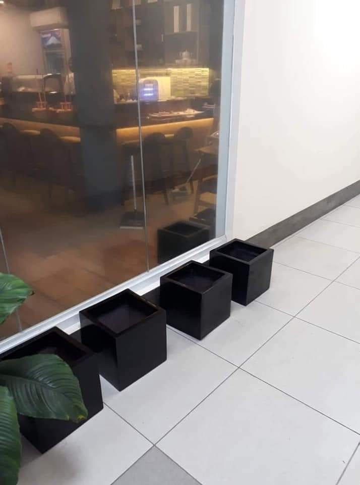 MARIA Glass Fiber Reinforced Concrete (GFRC) Planters Plant box Pots ...