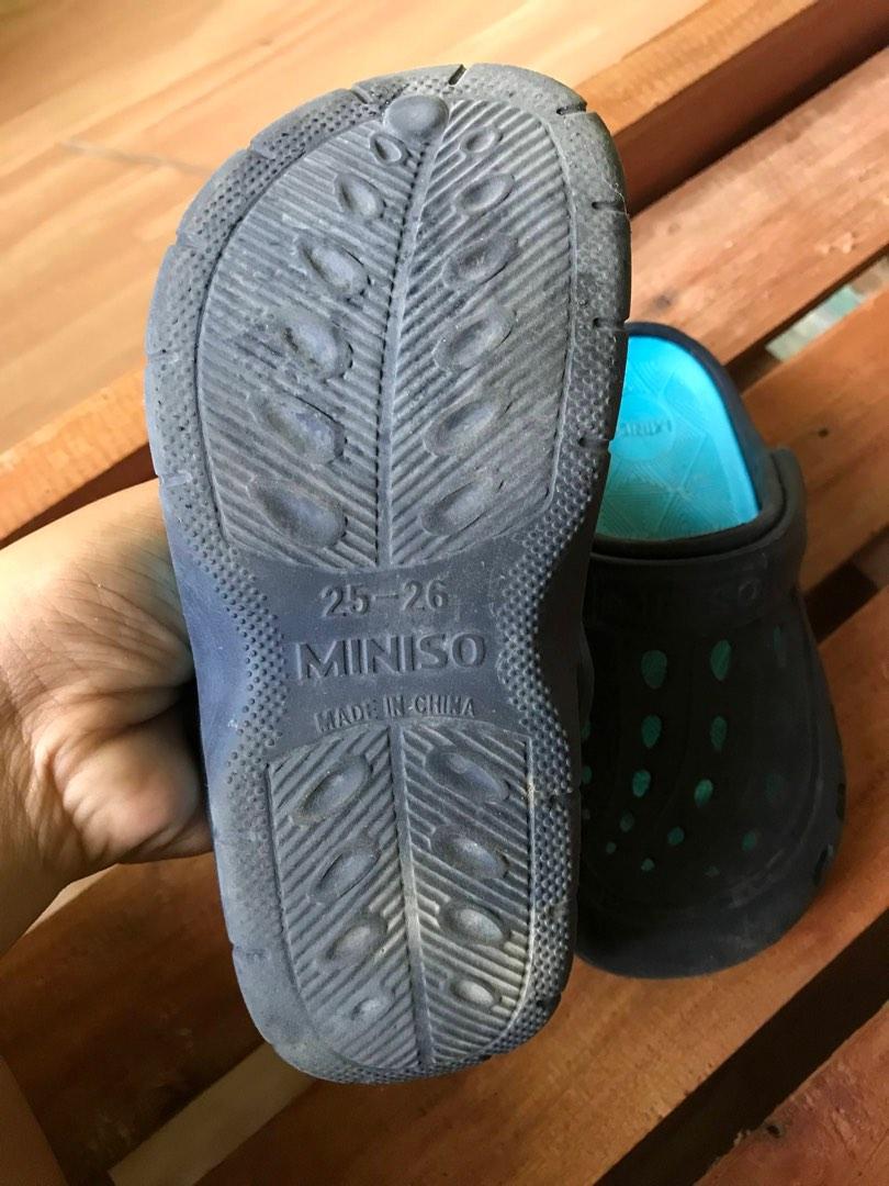 Miniso Slides, Babies & Kids, Babies & Kids Fashion on Carousell