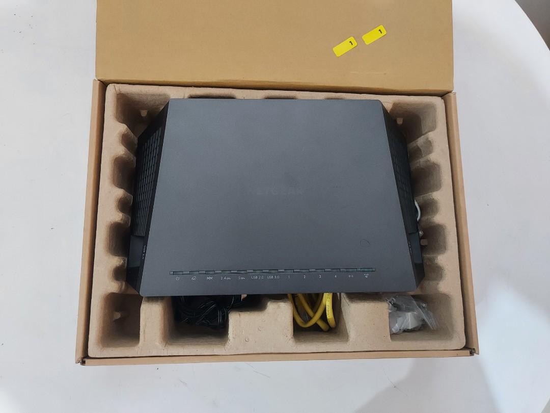 NETGEAR nighthawk Router, Computers & Tech, Desktops on Carousell