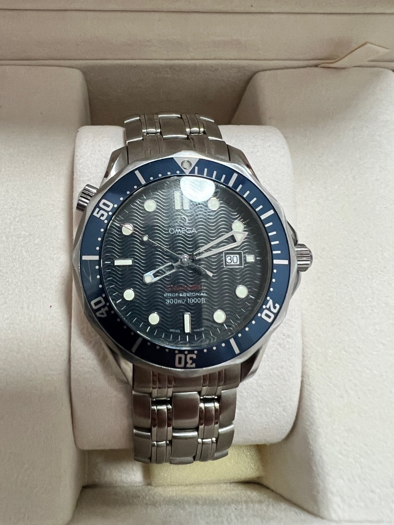 Omega sea master 2221.80.00, Luxury, Watches on Carousell