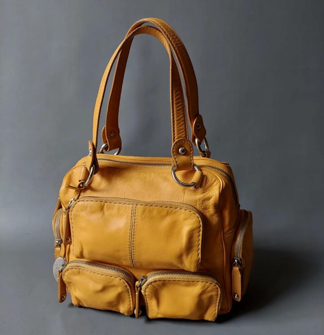 Original Tods T bag, Fesyen Wanita, Tas & Dompet di Carousell