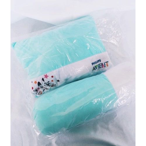 Philips Avent Pillow, Babies & Kids, Baby Nursery & Kids Furniture ...