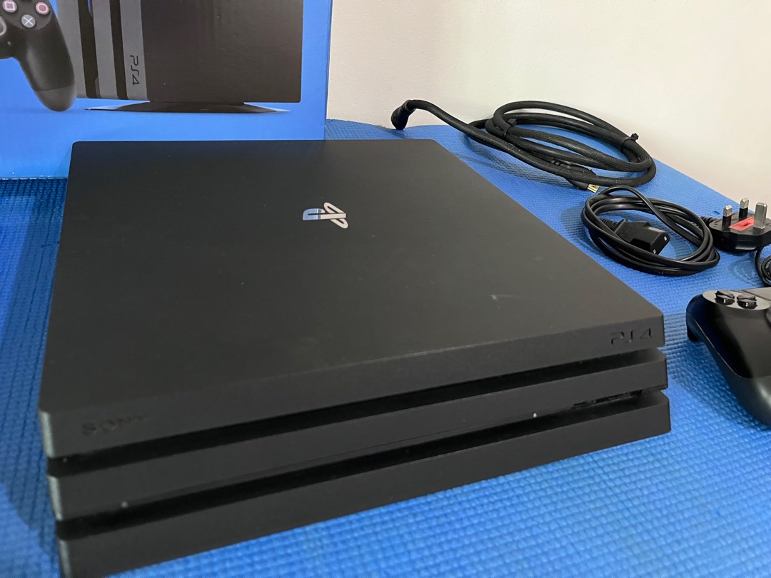PS4 Pro 500GB/wireless controller, Video Gaming, Video Game Consoles ...