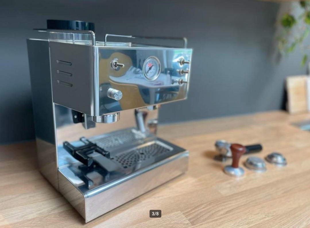 Quickmill 3035 - Espresso Machine - Integrated Grinder - Fabolous ...
