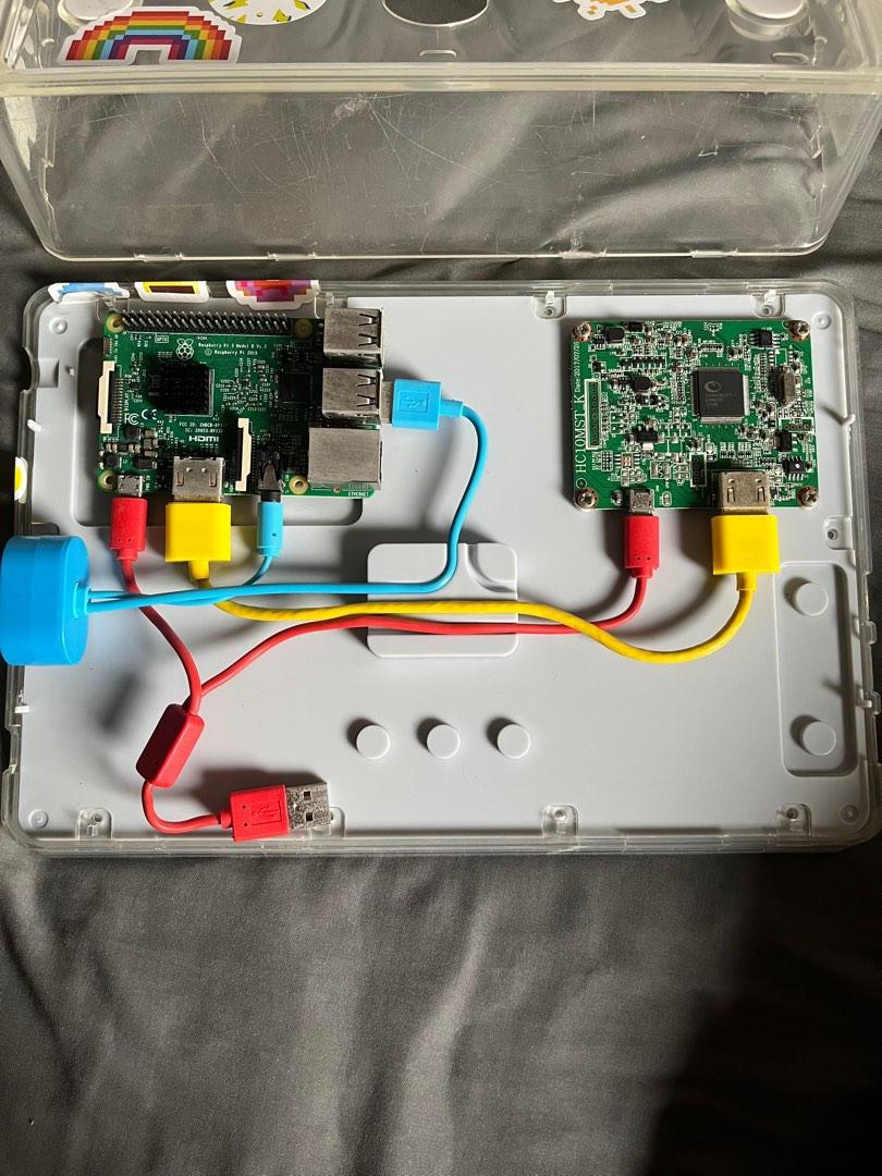 Rpi 3 b + screen . Raspberry pi 3 model B with 10’1 screen, Computers ...