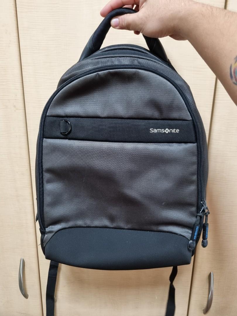 Samsonite laptop backpack, Men's Fashion, Bags, Backpacks on Carousell