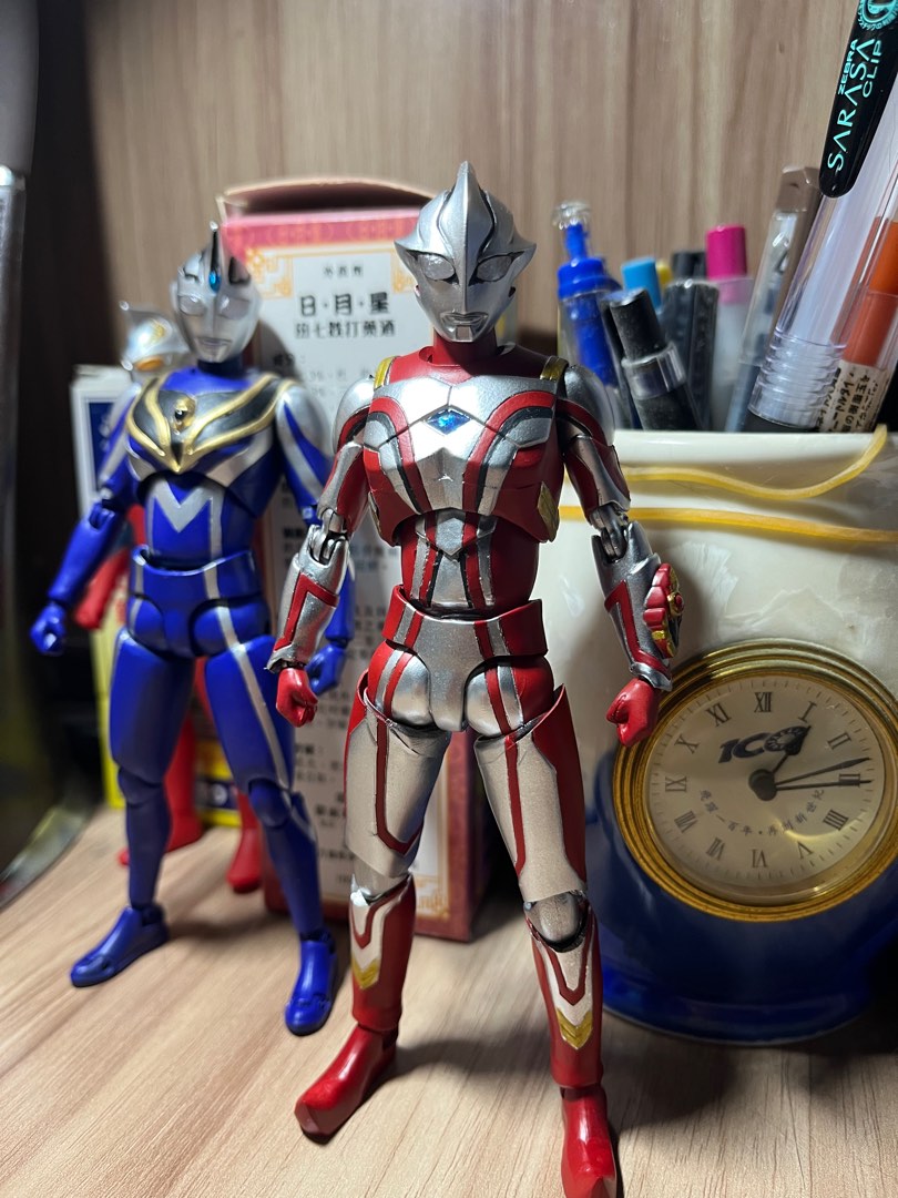 自改shf fake Mebius, 興趣及遊戲, 玩具 & 遊戲類 - Carousell
