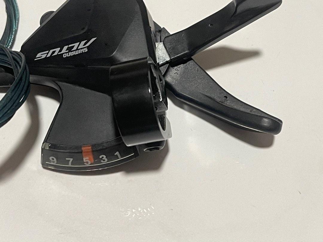 Shimano Altus 3x9 speed shifter and RD-M2000, Sports Equipment ...