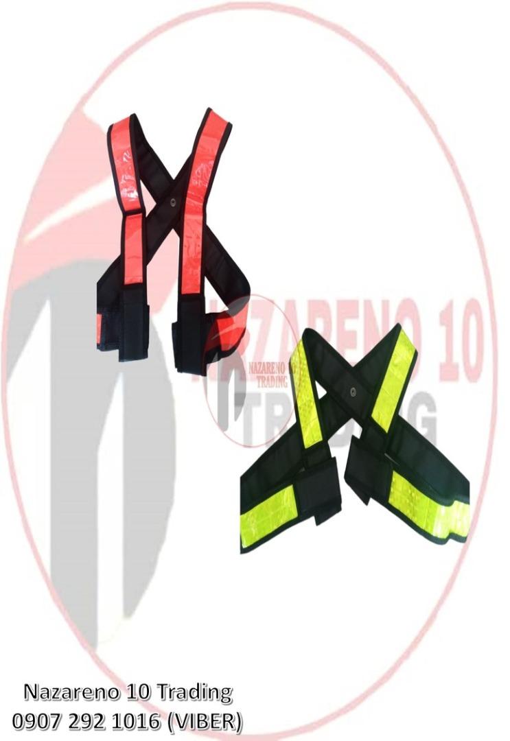 Shoulder type safety vest 50, Commercial & Industrial, Construction ...