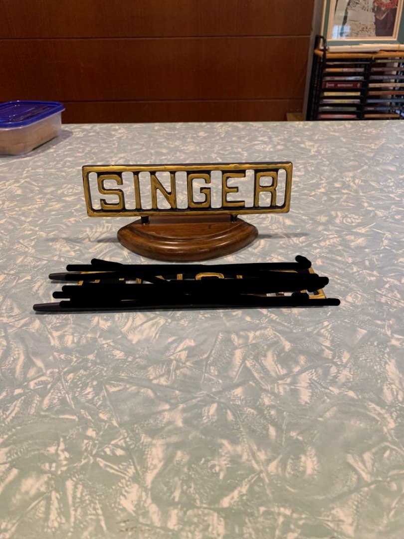 Singer, Hobbies & Toys, Memorabilia & Collectibles, Vintage ...
