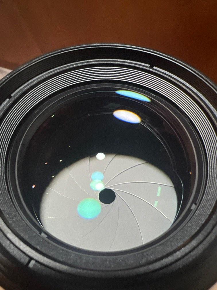 Sony 85mm f1.4 G master, Photography, Lens & Kits on Carousell