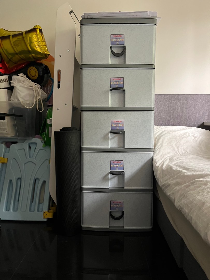 Toyogo plastic drawers, Furniture & Home Living, Furniture, Shelves ...