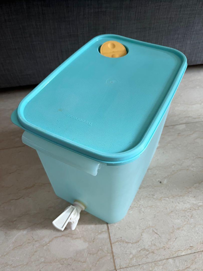 Tupperware Cooler Sports Bottle Water Dispenser, Furniture & Home ...
