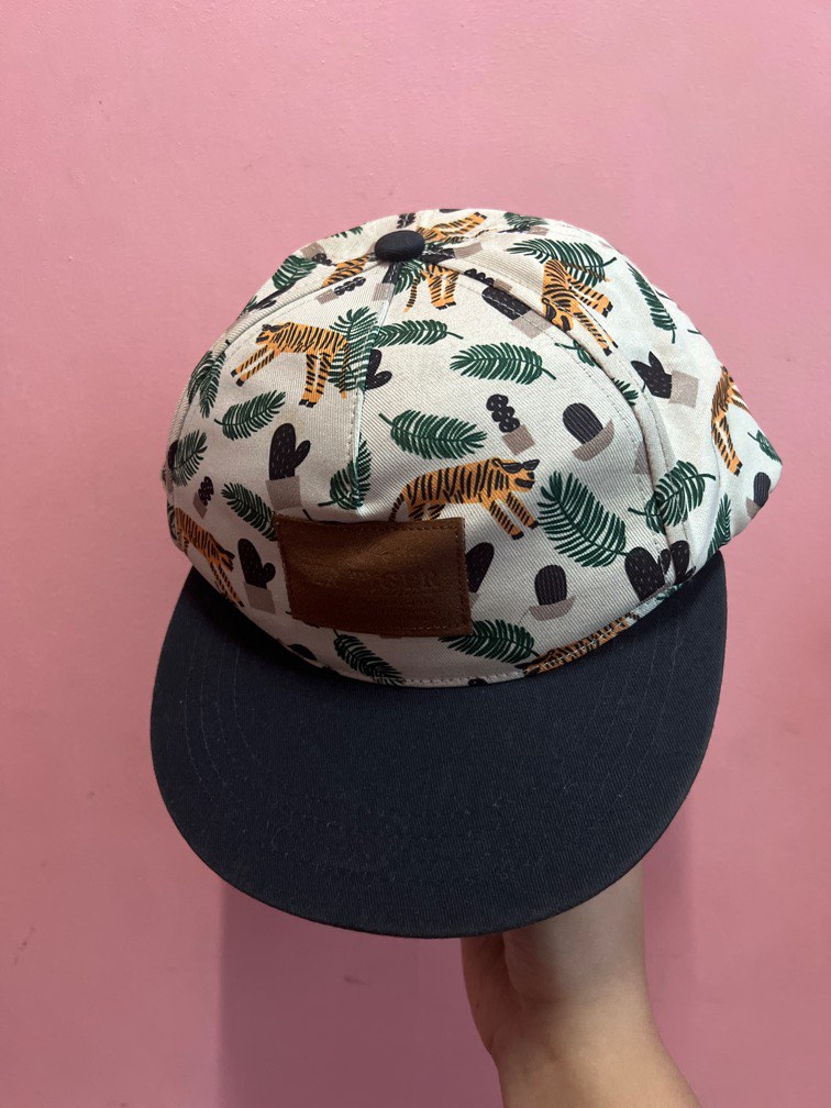 Used cap, Men's Fashion, Watches & Accessories, Caps & Hats on Carousell