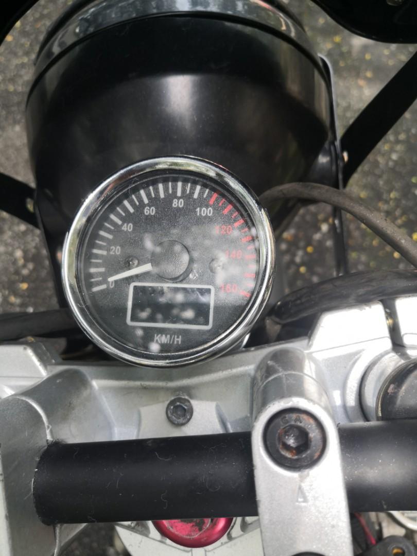 Yamaha fz v2 custome cafe racer, Motorbikes on Carousell