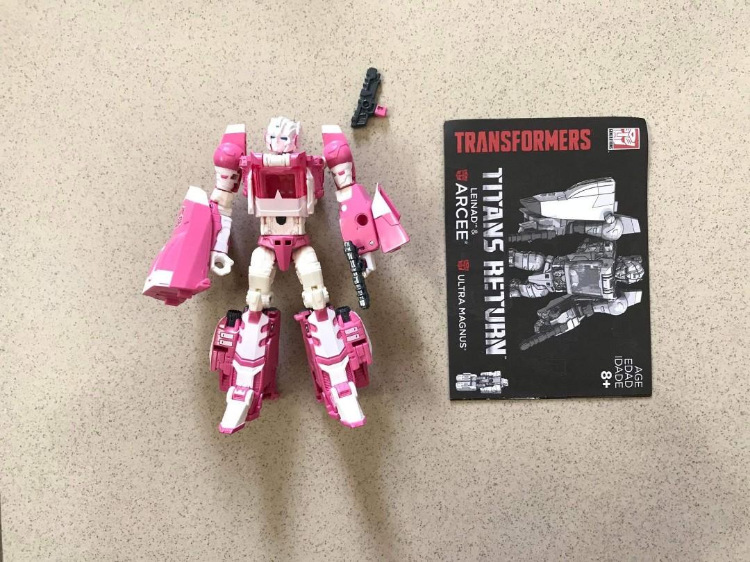 Arcee titan return transformer, Hobbies & Toys, Toys & Games on Carousell